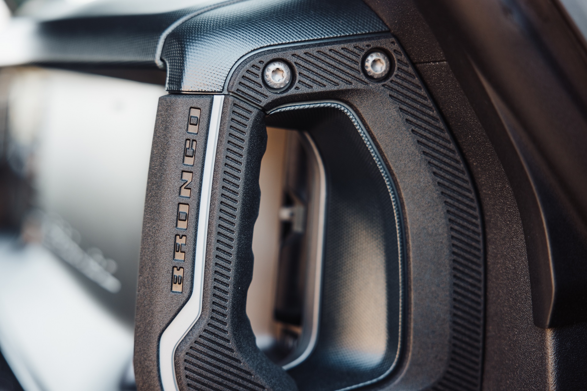 Ford Bronco vanaf nu te koop in Nederland: sla die spaarpot maar kapot