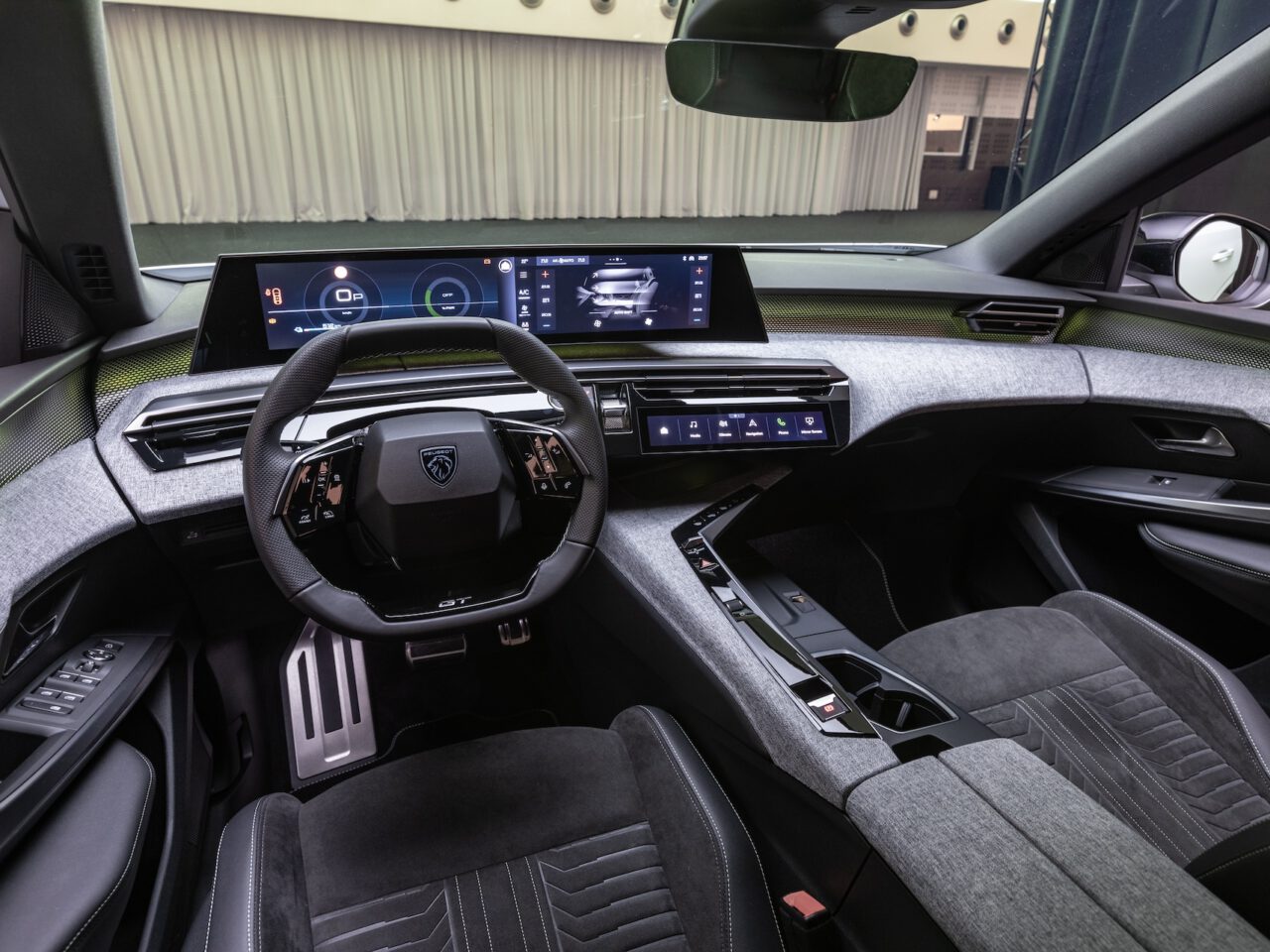 Peugeot E-5008 (2024): een 7-zits elektrische familie-SUV