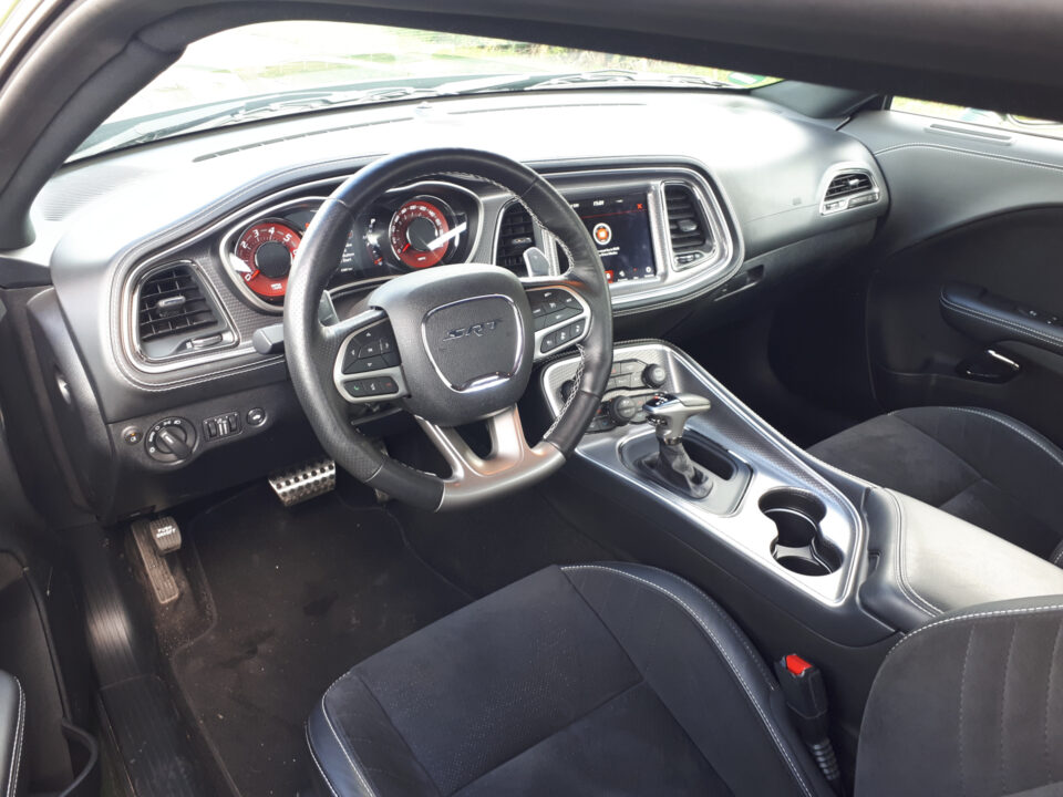 Review – 2023 Dodge Challenger SRT Hellcat - AutoRAI.nl