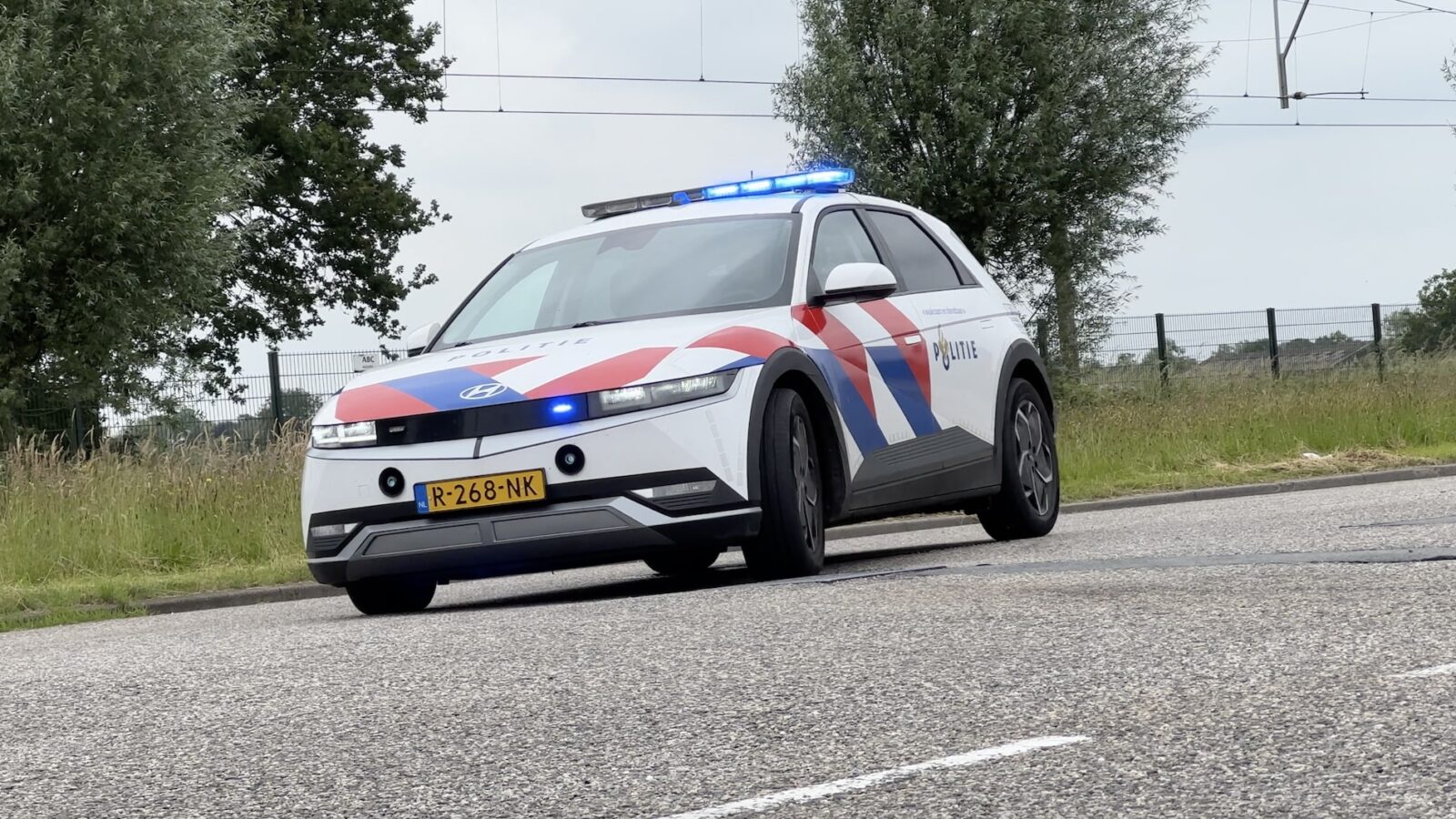 Wordt de elektrische politie-auto een succes? - AutoRAI TV