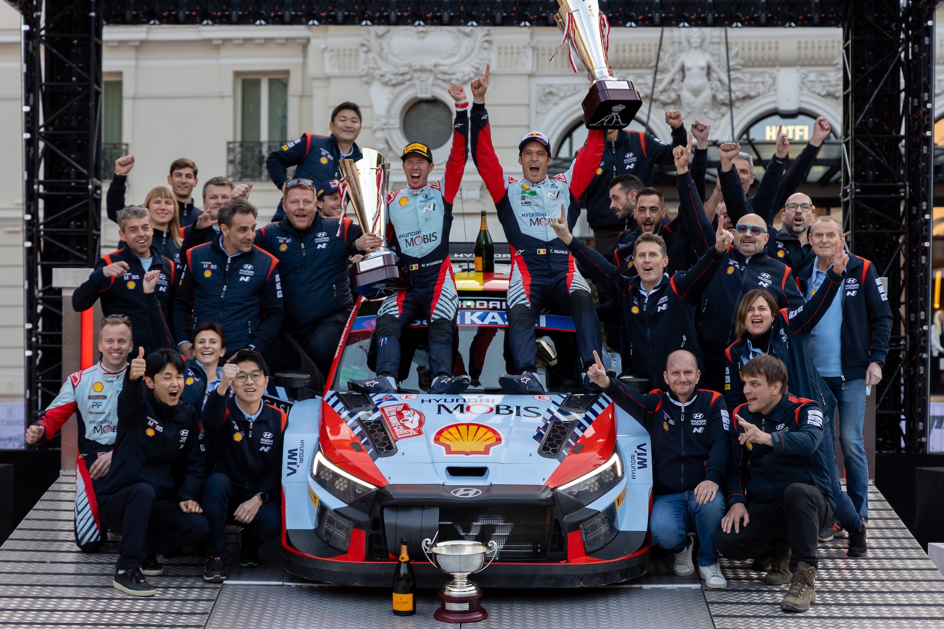 Hyundai Motorsport voor het eerst WRC-kampioen