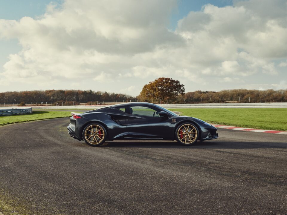 Lotus Emira Limited is geïnspireerd op Lotus F1-helden