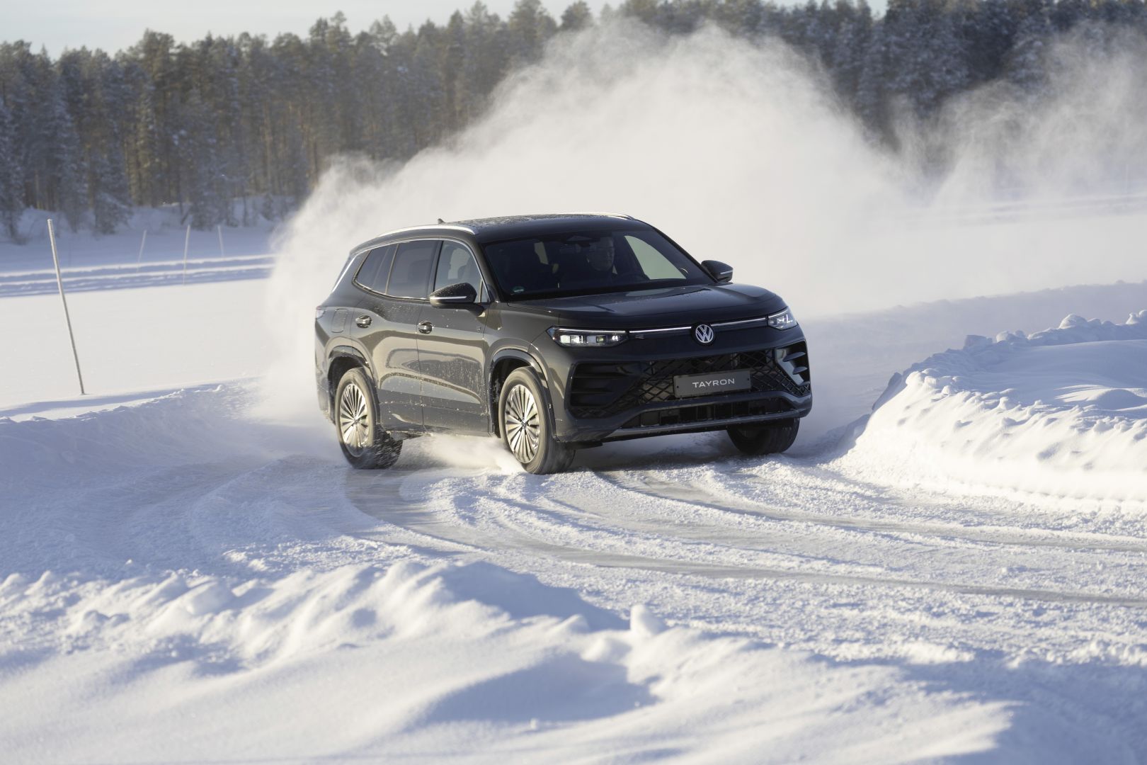 Review: Volkswagen Tiguan vs Tayron