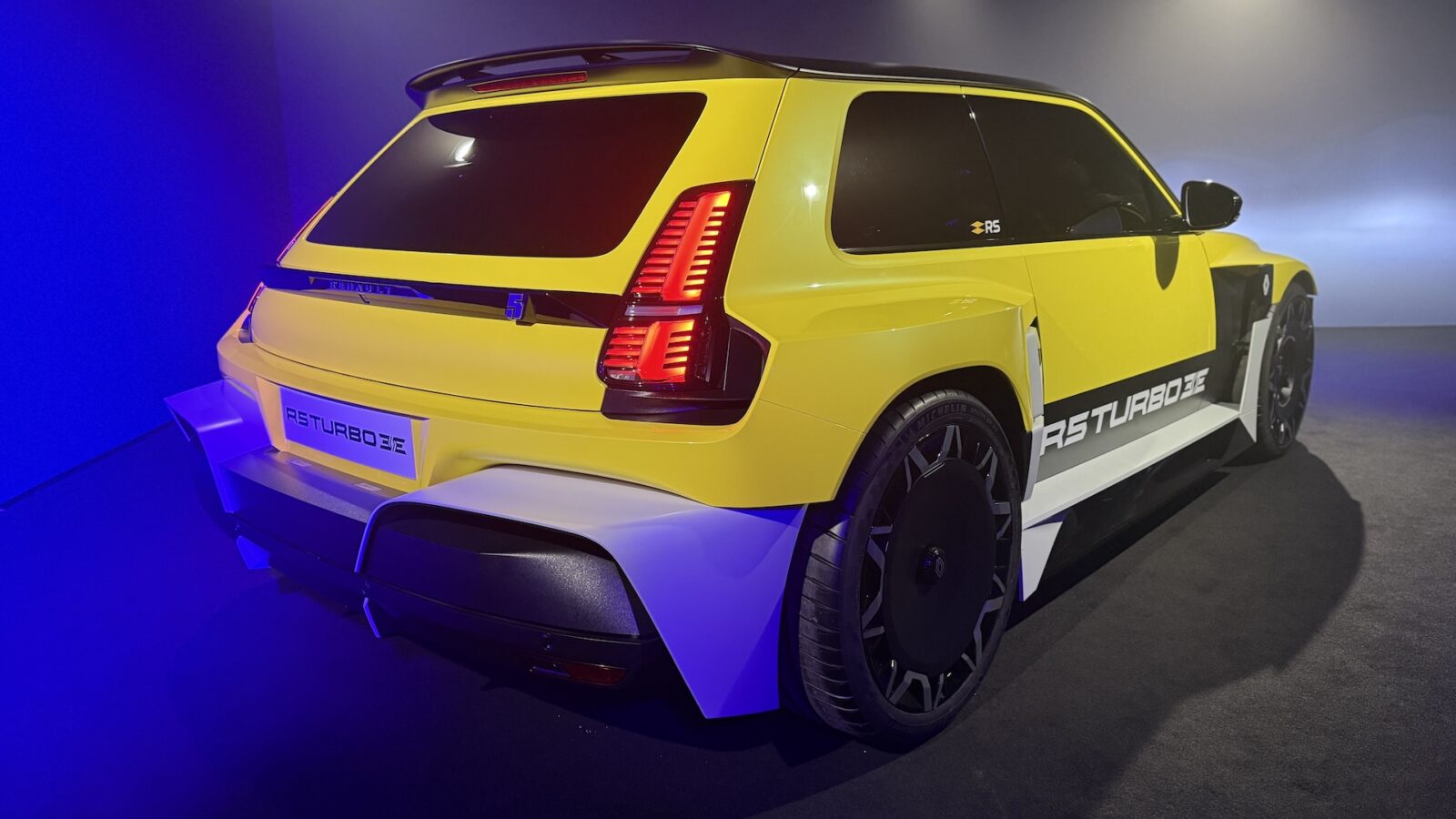 Renault 5 Turbo 3E: iconische Renault 5 Turbo krijgt vervolg, zónder turbo