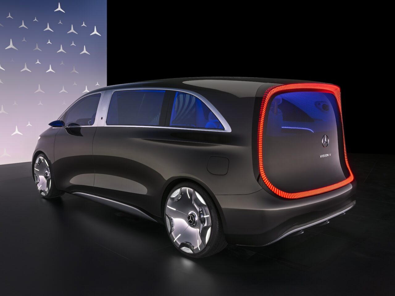 Mercedes-Benz Vision V geeft voorproefje van VLS en VLE