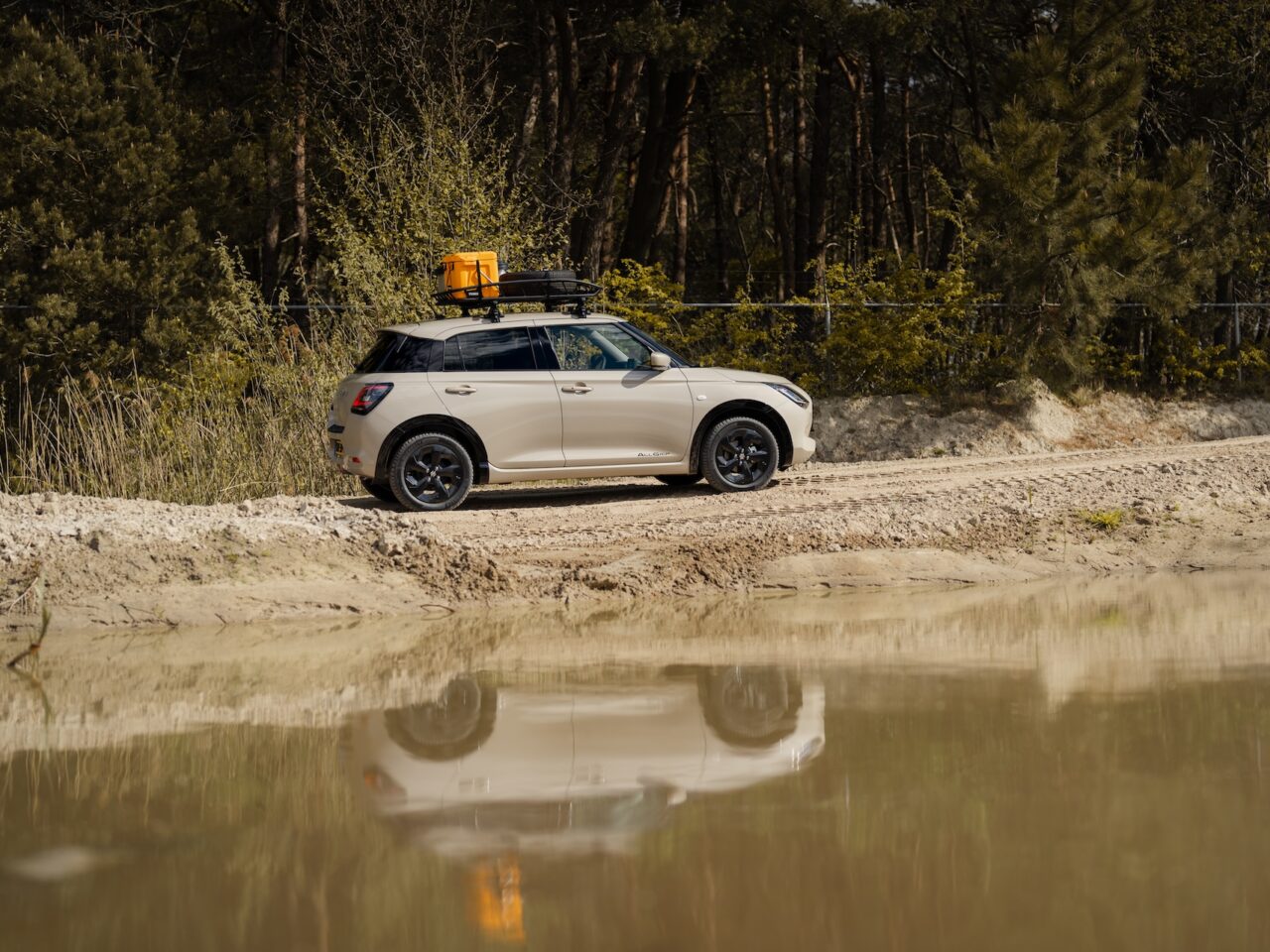 Suzuki Swift AllGrip FX: een Swift met off-road looks!