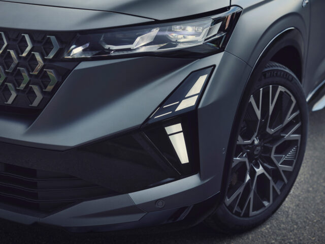 Review - Renault Austral E-Tech Full Hybrid (2025) - Aangescherpt
