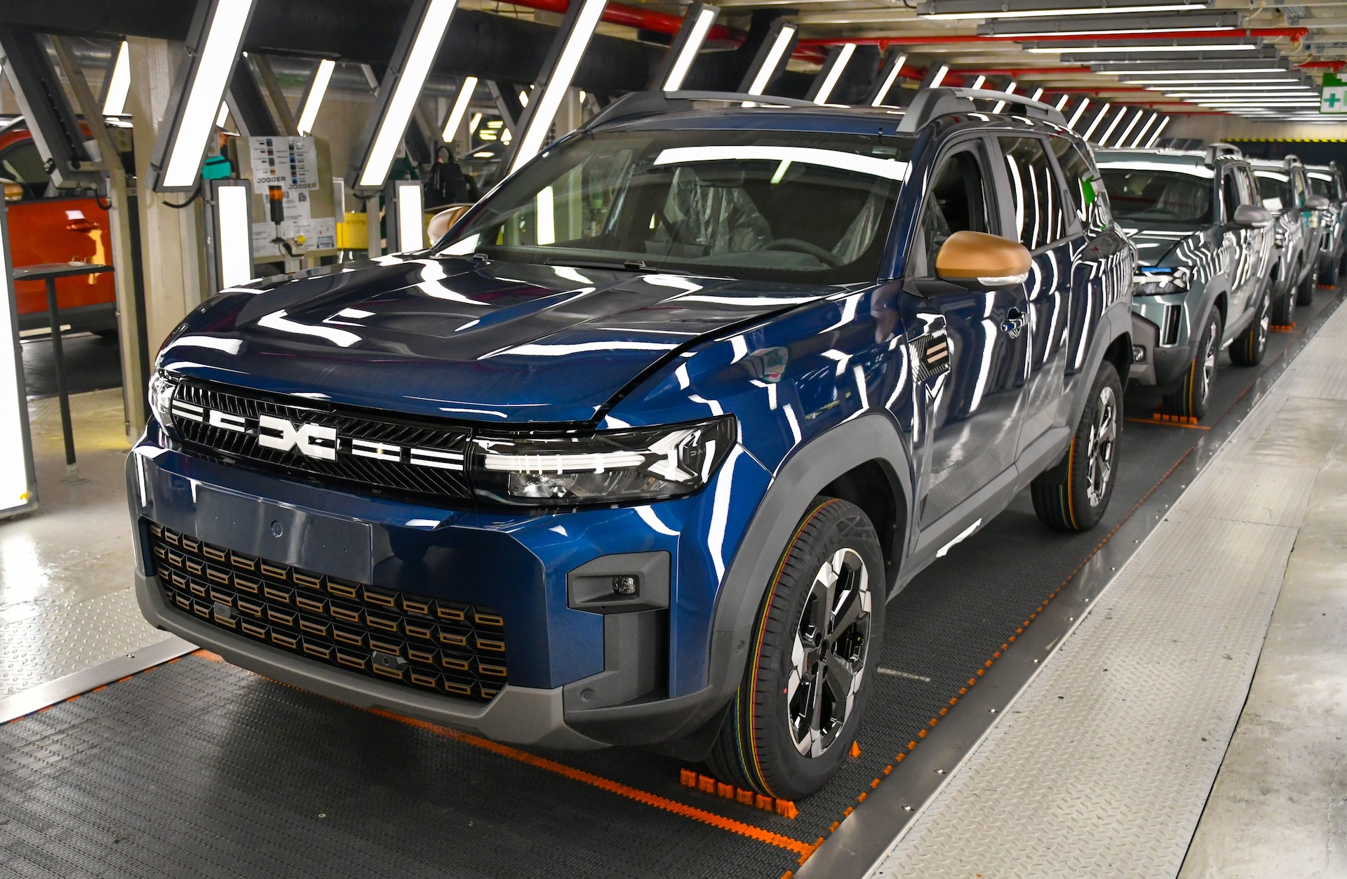 Deze fabriek produceert elke 55 seconden een Dacia