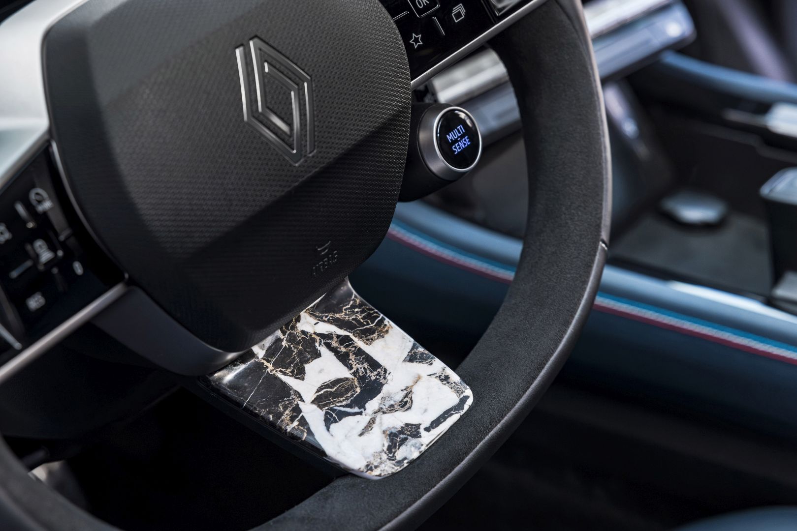 Dit doet zelfs Rolls-Royce niet: Renault gebruikt marmer in deze auto