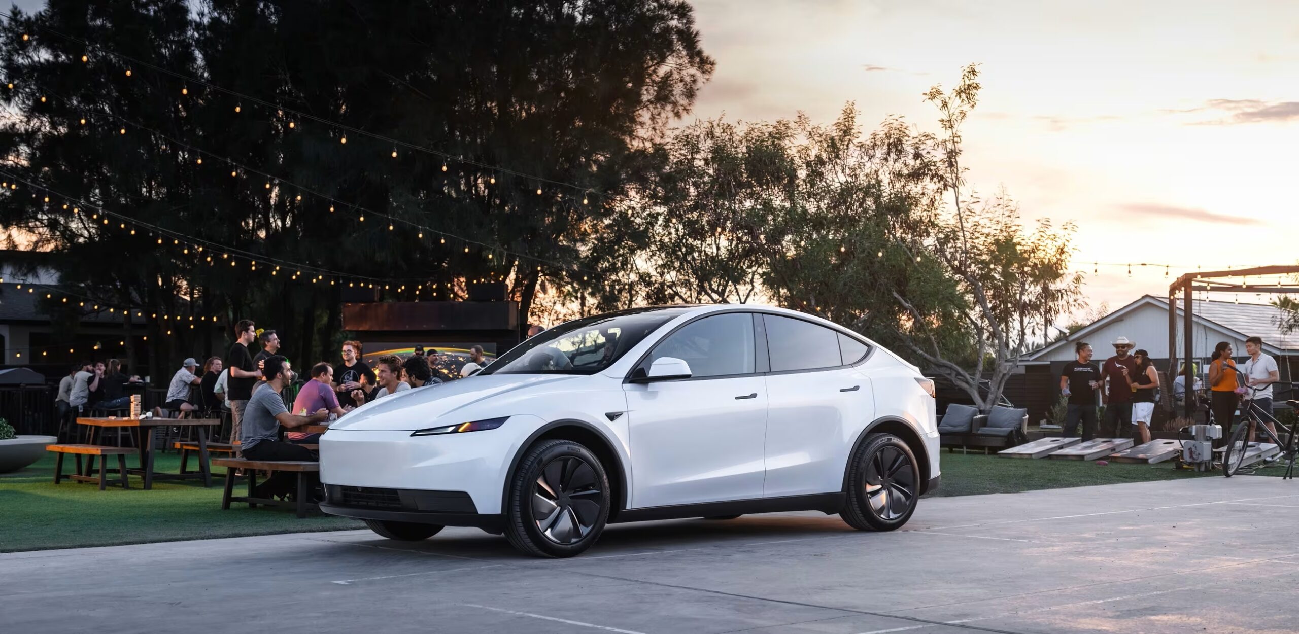 De Tesla Model Y Standard… is eigenlijk helemaal niet zo kaal